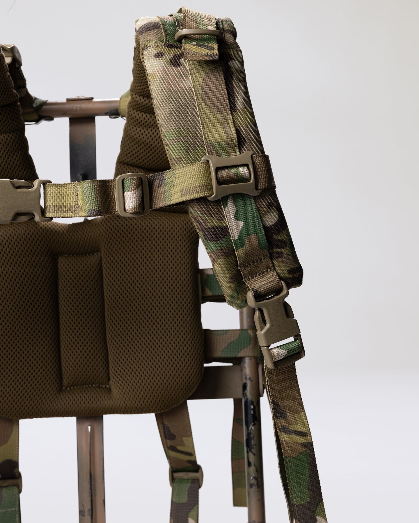 Alice Pack Straps and Hip Pad – TwinNeedle